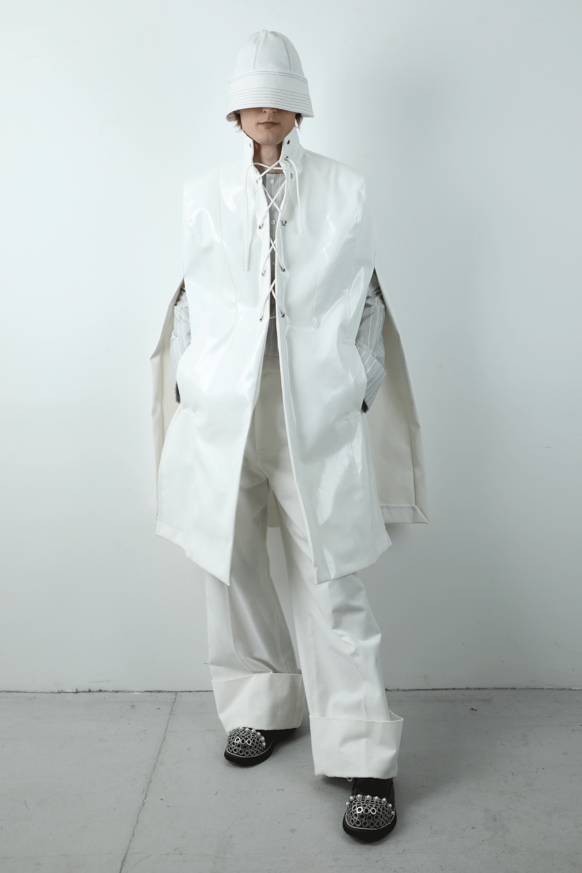 Shiny Coated Cape – marke-brand